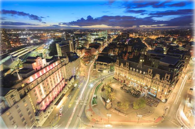 Leeds, England - City Travel Attractions, Hotels in Leeds, UK